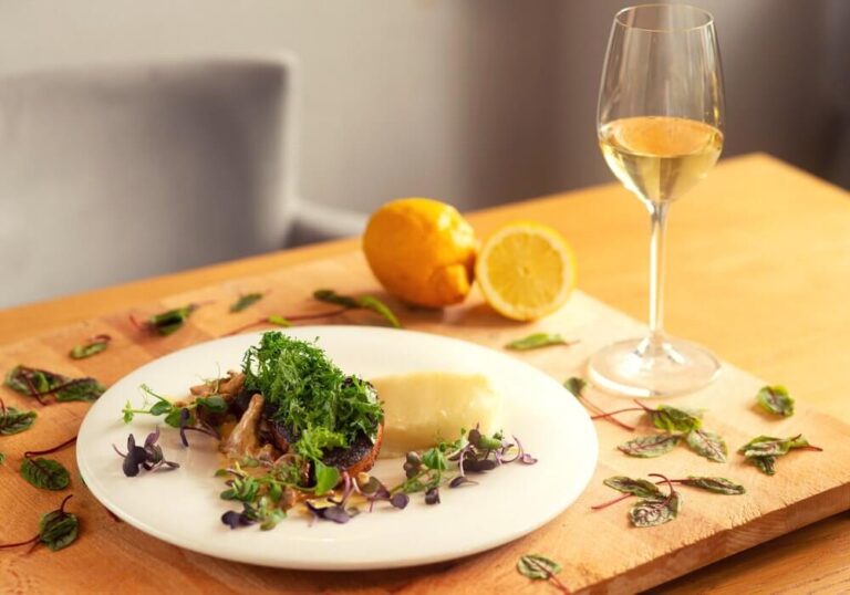 Galeria Restauracji – Zdjęcia Kuchni Polskiej i Wnętrz | Akademia